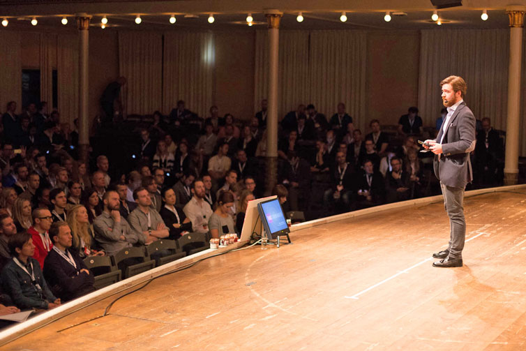 ”Världen förändras, och vi försöker springa efter” | Handelstrender