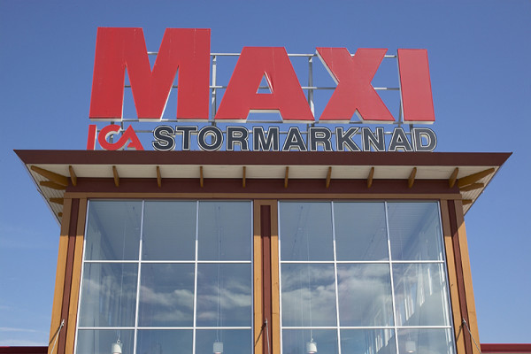 Ica öppnar Maxi i Bromma Blocks | Handelstrender